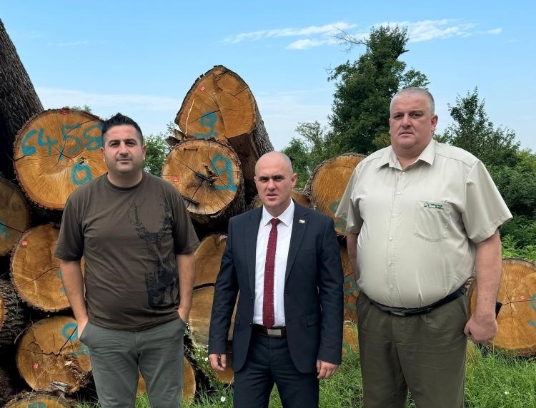 Ministar Dabro u radnom posjetu UŠP Vinkovci - Slavonija info