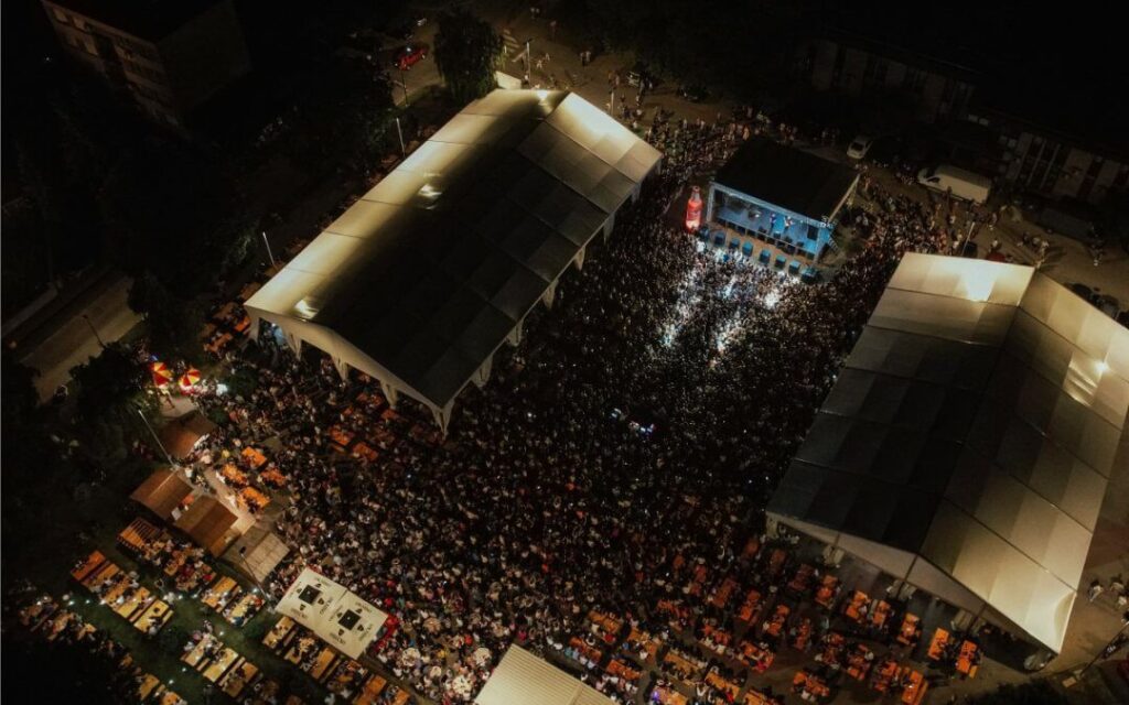 Od danas započinje bogat glazbeni program 59. Đakovačkih vezova ...